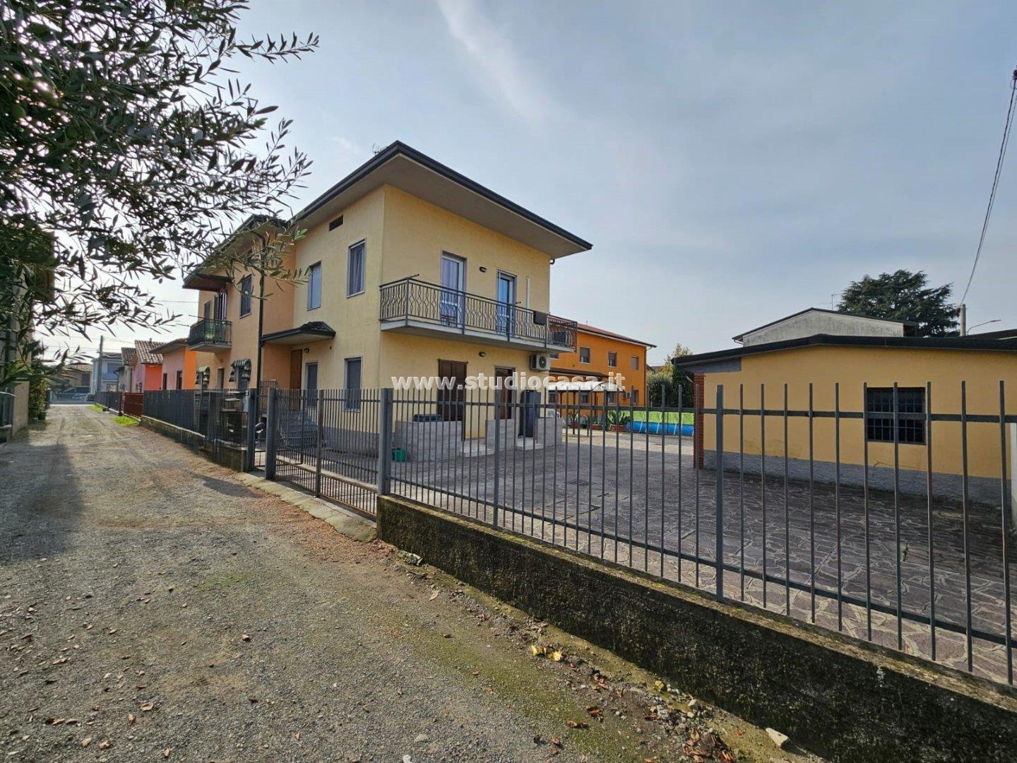 Appartamento in Villa in vendita a Caravaggio proposto da Studio Casa ...