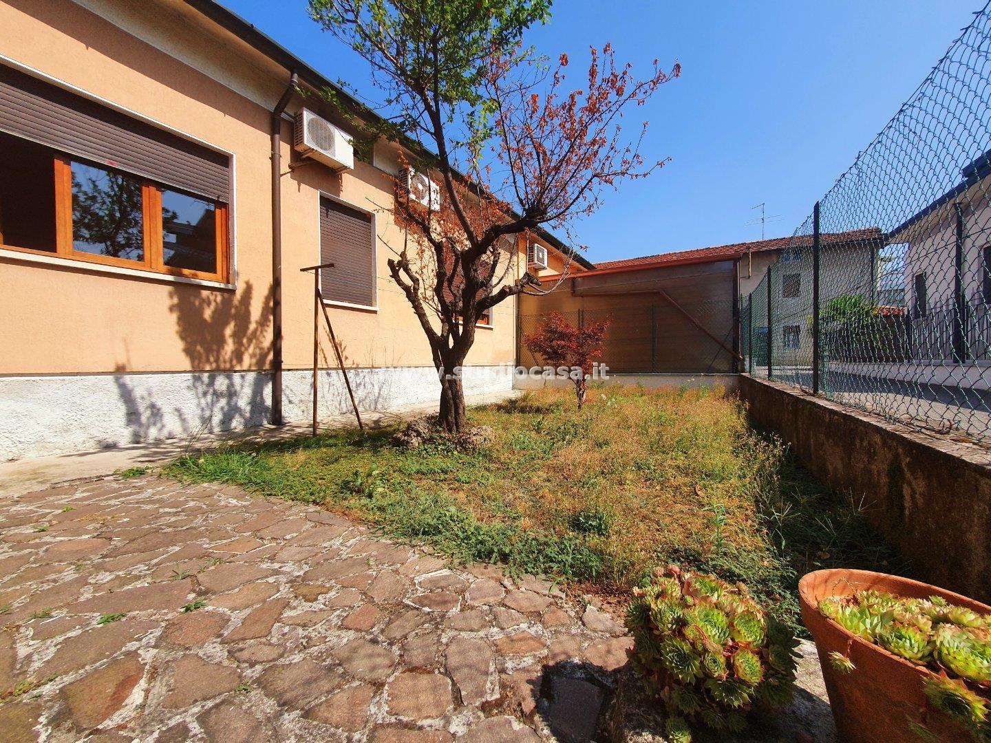 Casa Unifamiliare in vendita a Caravaggio proposto da Studio Casa ...